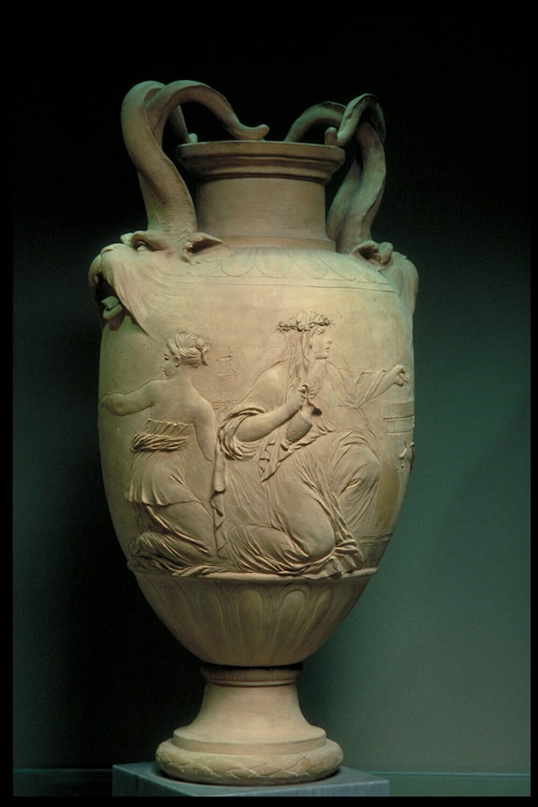 Vase avec décor de cinq femmes faisant un sacrifice by Clodion - 15 ...
