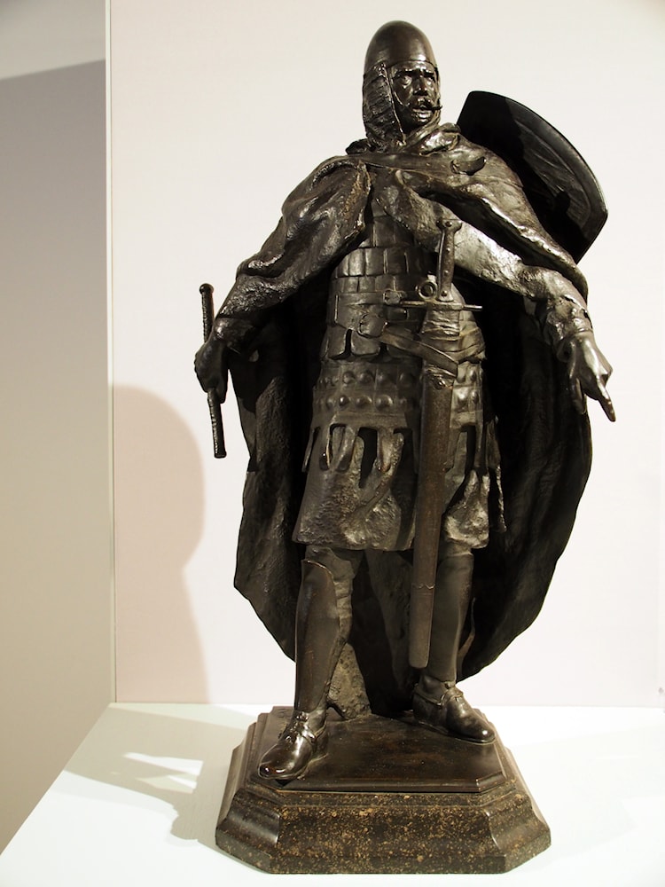 Kaiser Otto I., verkleinerte Replik der Statue am Reichstagsgebäude by ...